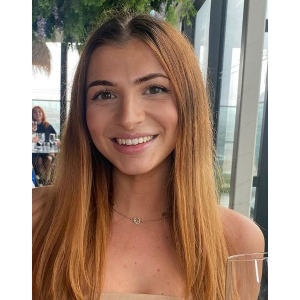 Alice James - Director - Samsung | XING