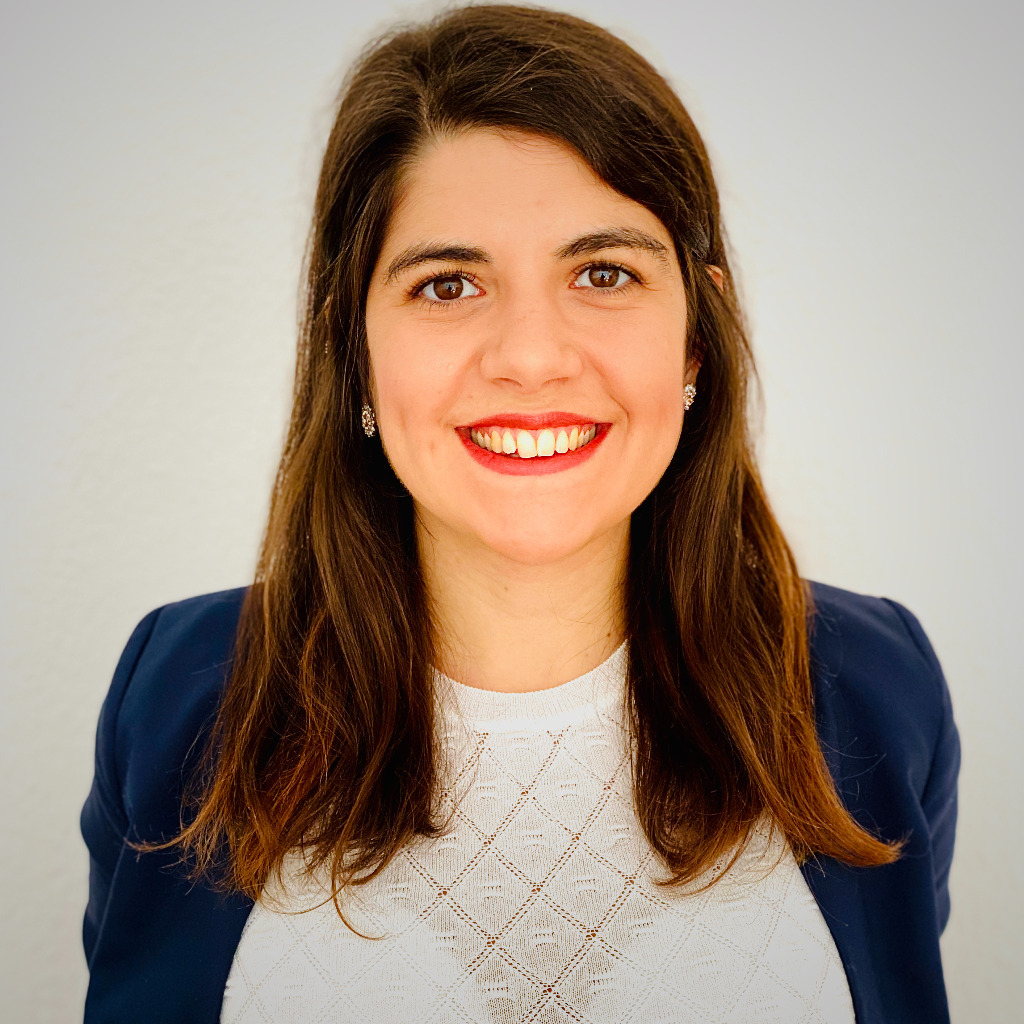 Veronica Crespi: Ausbildung und Berufserfahrung | XING