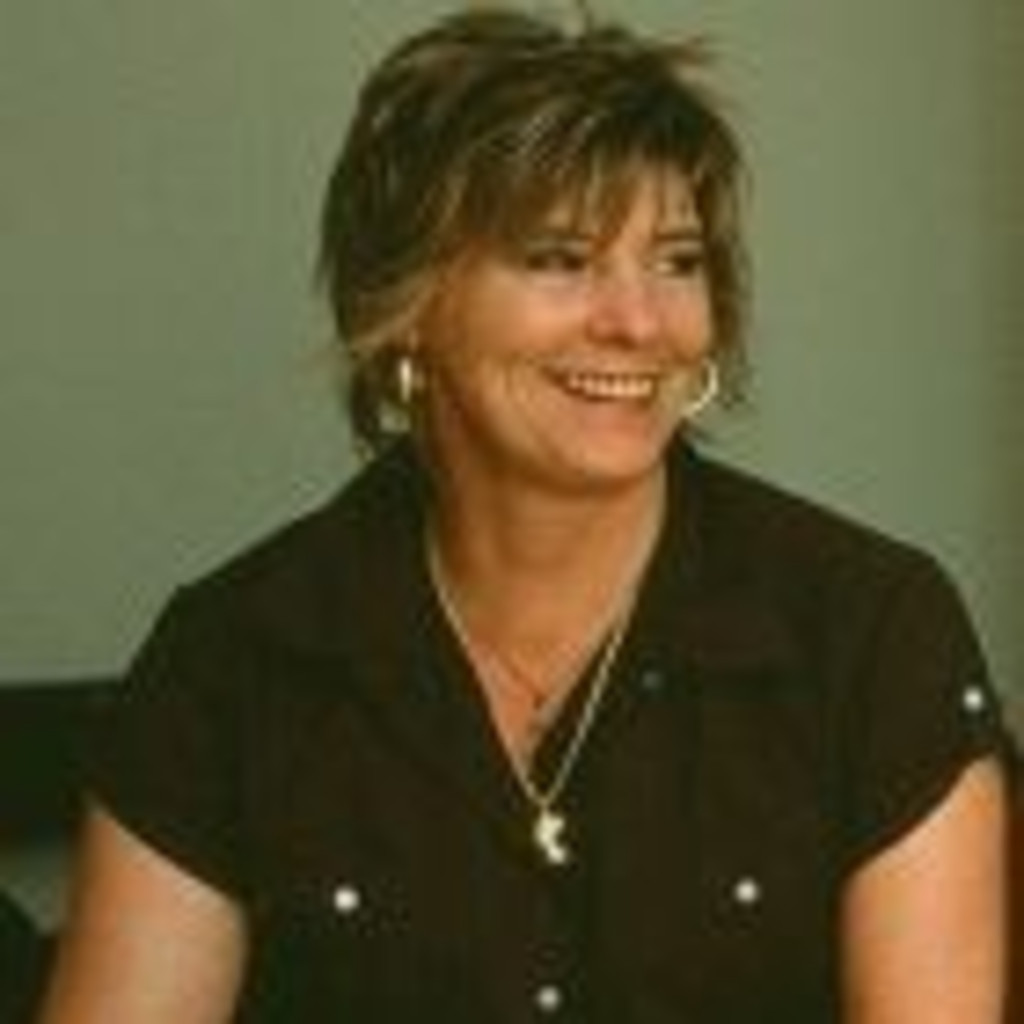 Ruth Gaßner - Sachbearbeiterin - DVGW CERT GmbH | XING