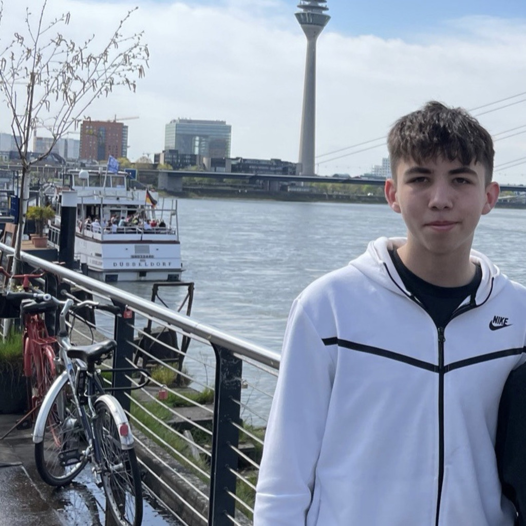 Leon Bergmann - Servicekraft - Feinkost Kersten | XING