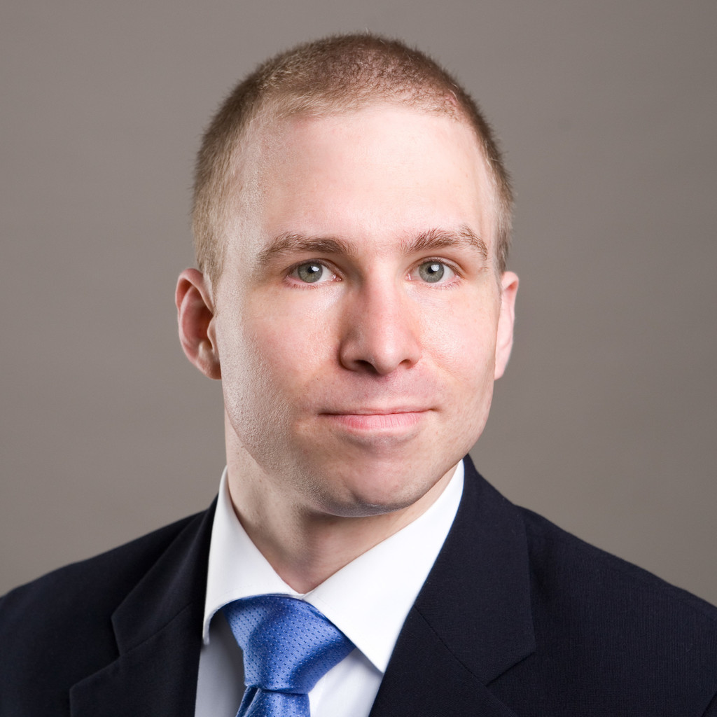 Tim Knobloch - Professional Sales Development - LucaNet AG | XING