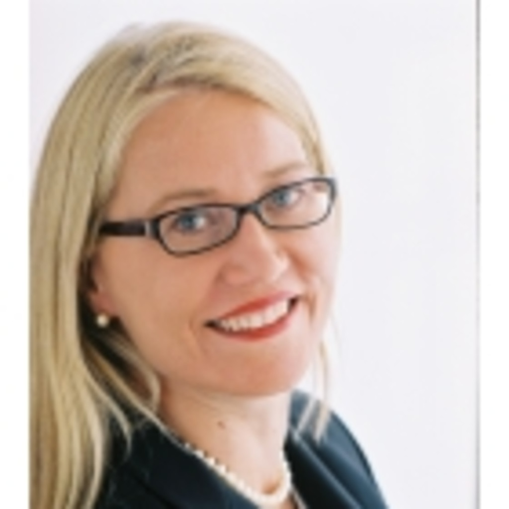 Petra Erhard - Geschäftsführerin - Institute for Growth and Innovation ...