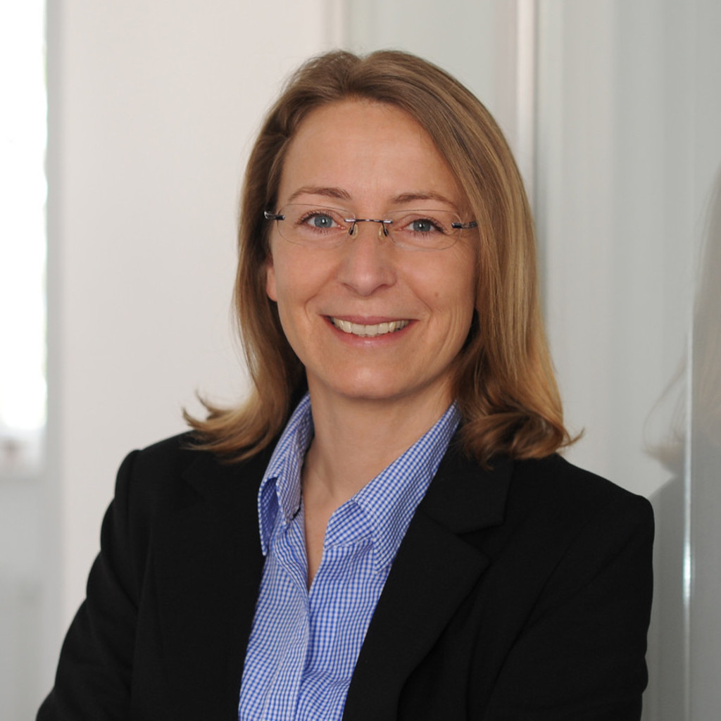 Manuela Mummert - Senior Training Officer - Collins Foods Germany Ltd ...