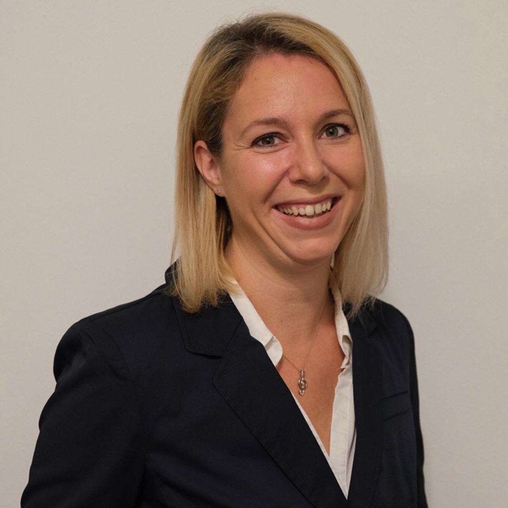 Julia Fuchs's Instagram, Twitter & Facebook on IDCrawl