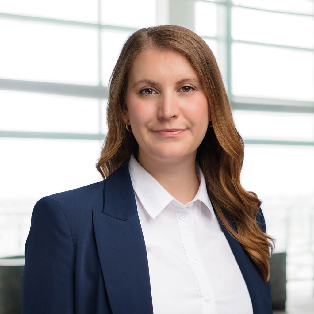 Lisa Pierce - HR Business Partner - Würzburger Milchwerke GmbH | XING