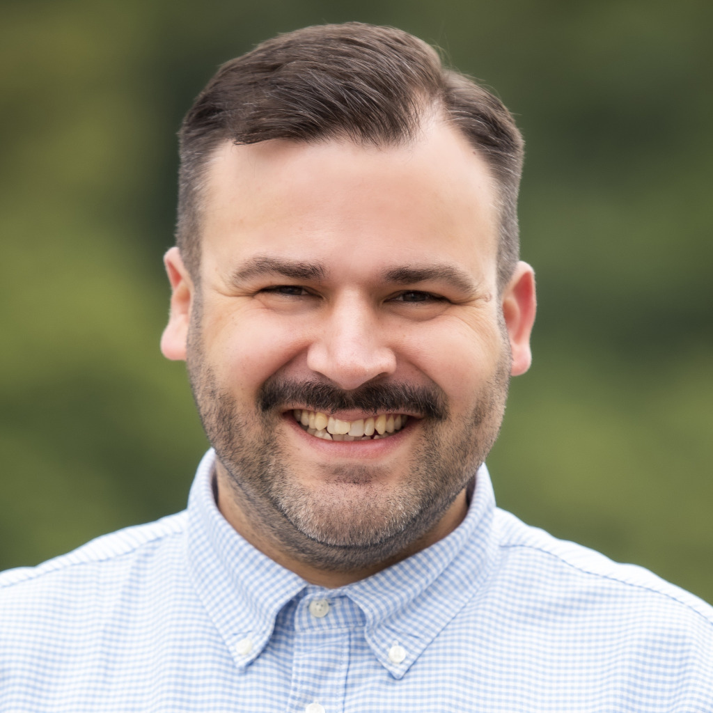 Tim Bayer - Leiter Regionales Bildungsbüro und Medienzentrum - Rhein ...