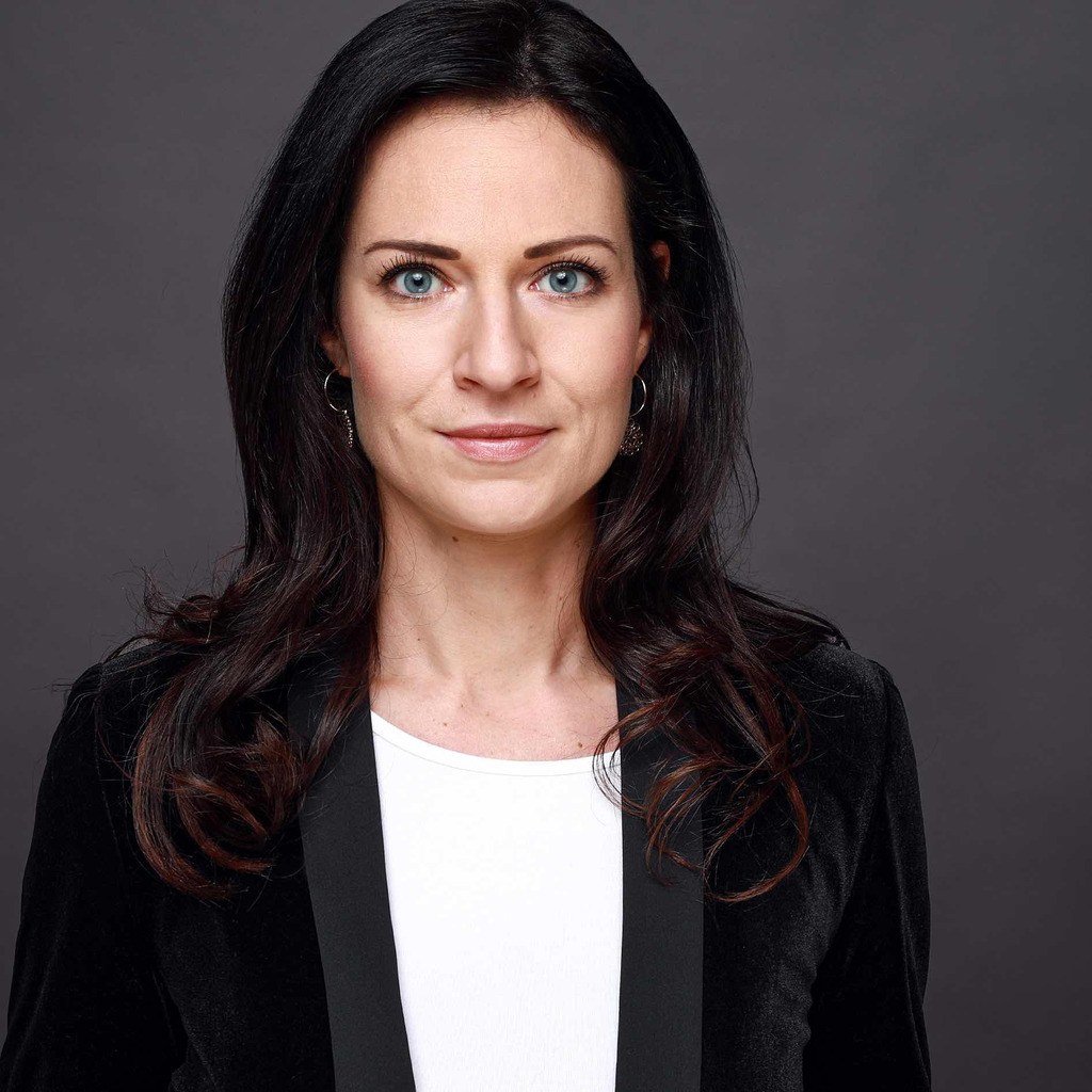 Ann Blust - First Line Sales Manager Women’s Cancer - AstraZeneca GmbH ...