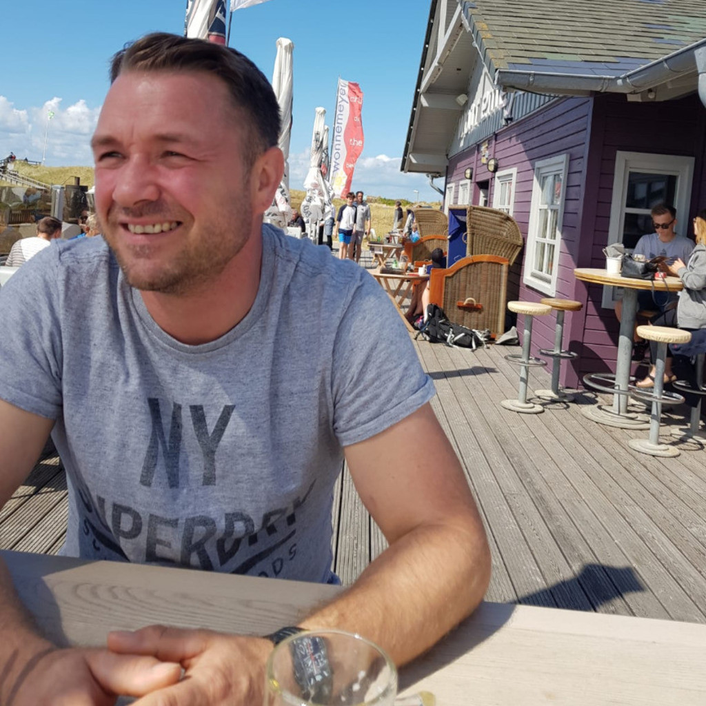 Alexander Thieme - Hausmeister - HDR-Service Thieme | XING