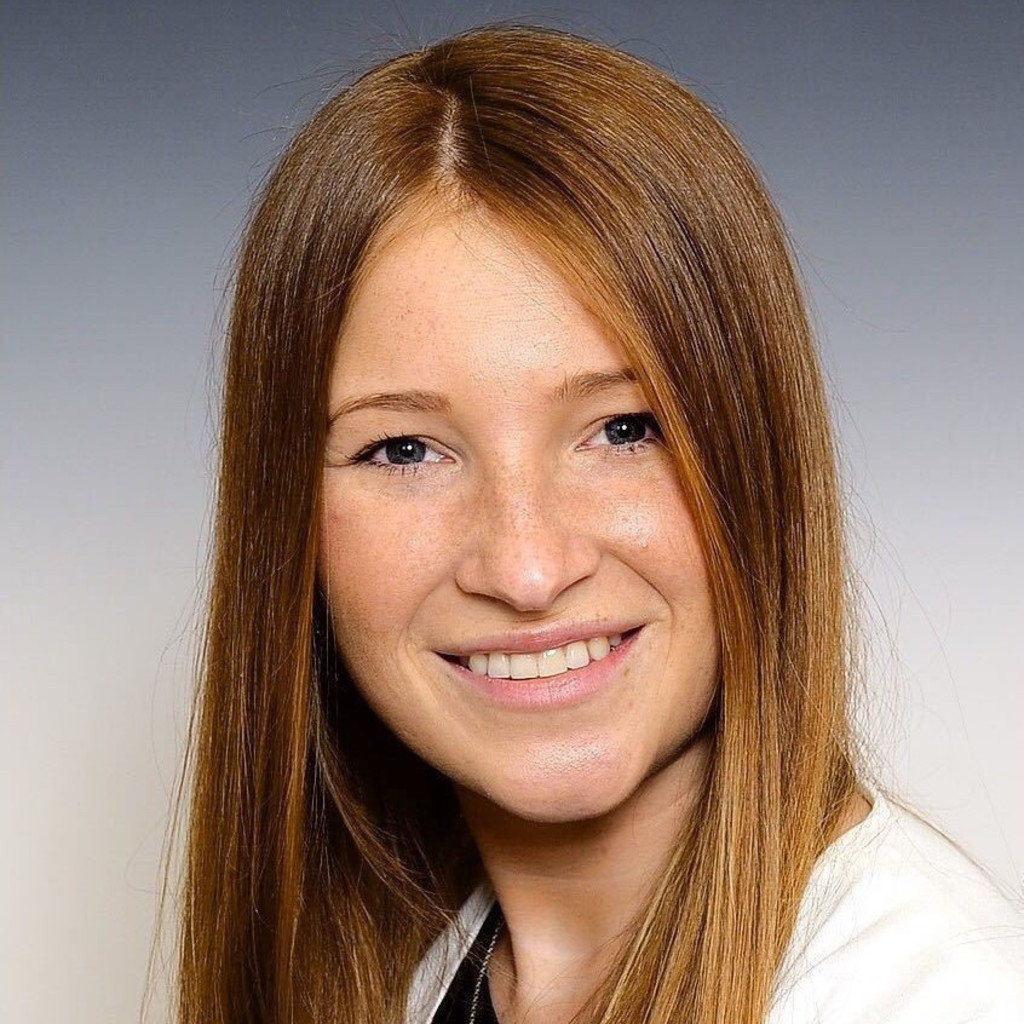 Julia Krause - Event Managerin - Classic Remise Düsseldorf | XING