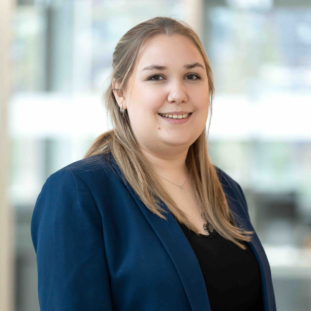 Janina Schmierer - Messe- und Eventmanagement - Theo Förch GmbH & Co ...