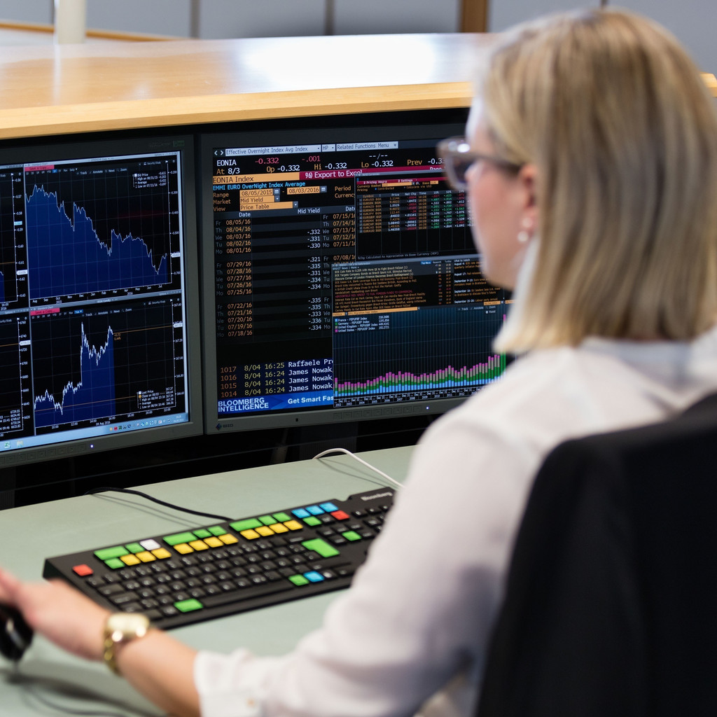 Michèle Lederer - Zertifizierte Börsenhändlerin / Wertpapierhändlerin ...