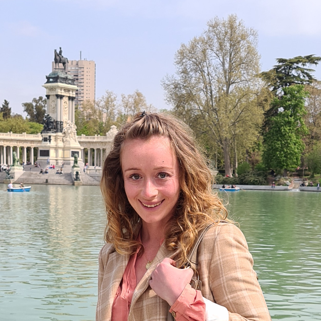 Julia Binder - Senior Marketing-Manager e-Commerce - PAYBACK GROUP | XING