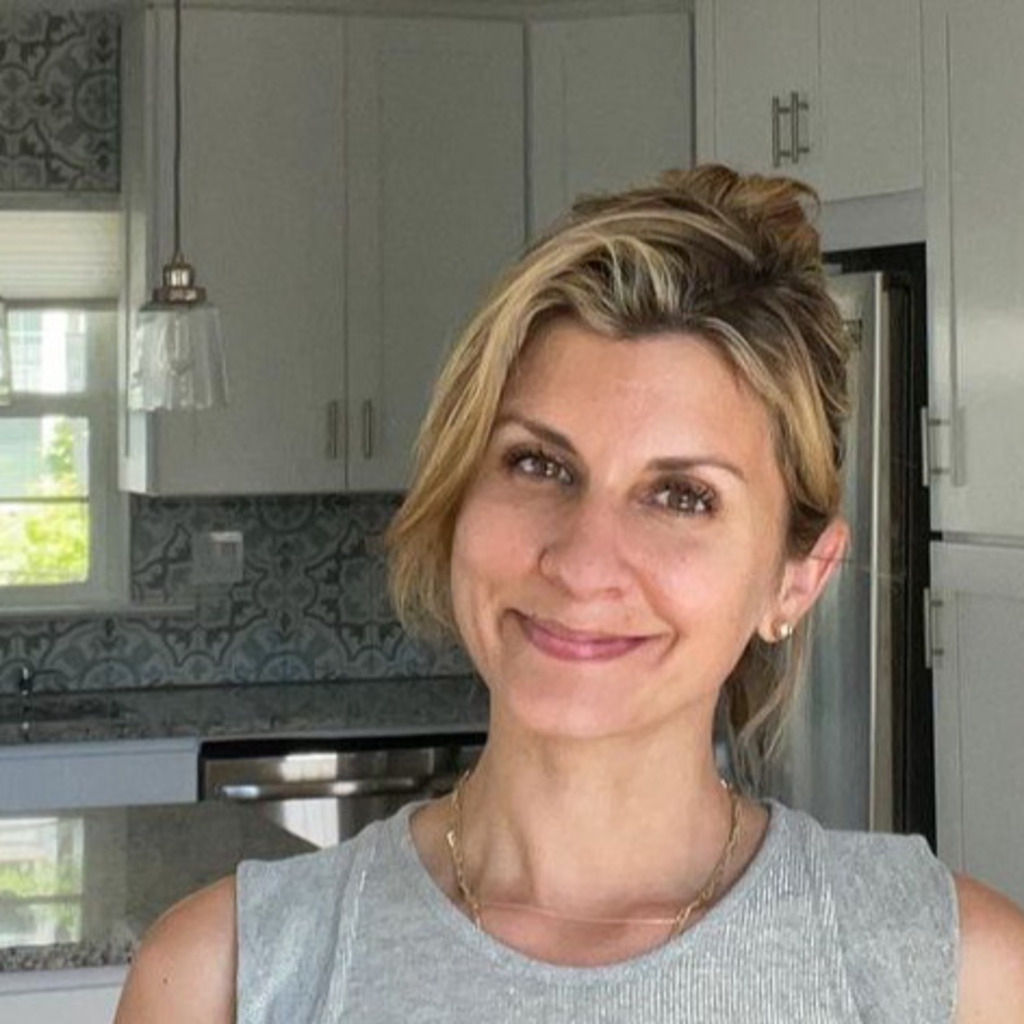 Isla Alexander - Portfolio manager - Axis Dominance Group | XING