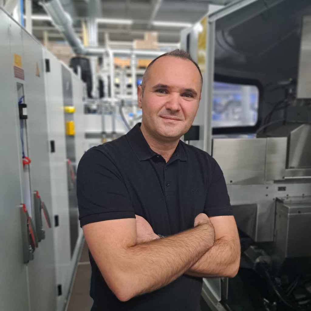 Gjelbrim Nuhiji - Junior Prozess- und Werkzeugtechniker - Fa. Pfiffner ...