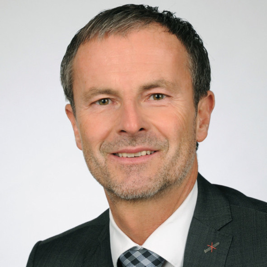 Michael Kindermann - Finanzen/Controlling/EDV - Land OÖ | XING