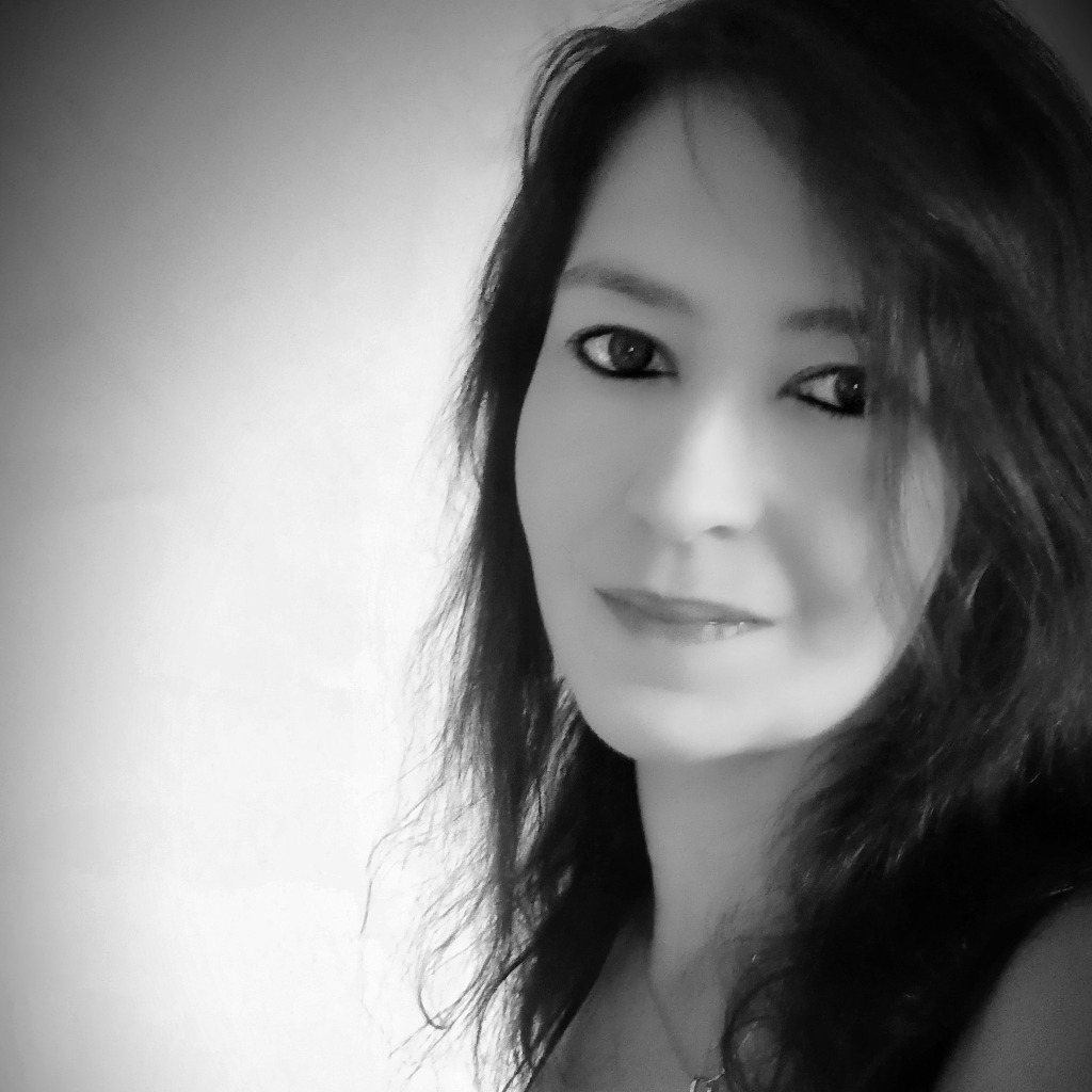 Sarah Andes - Inhaberin - Harmonic Paws | Tierpsychologie ...