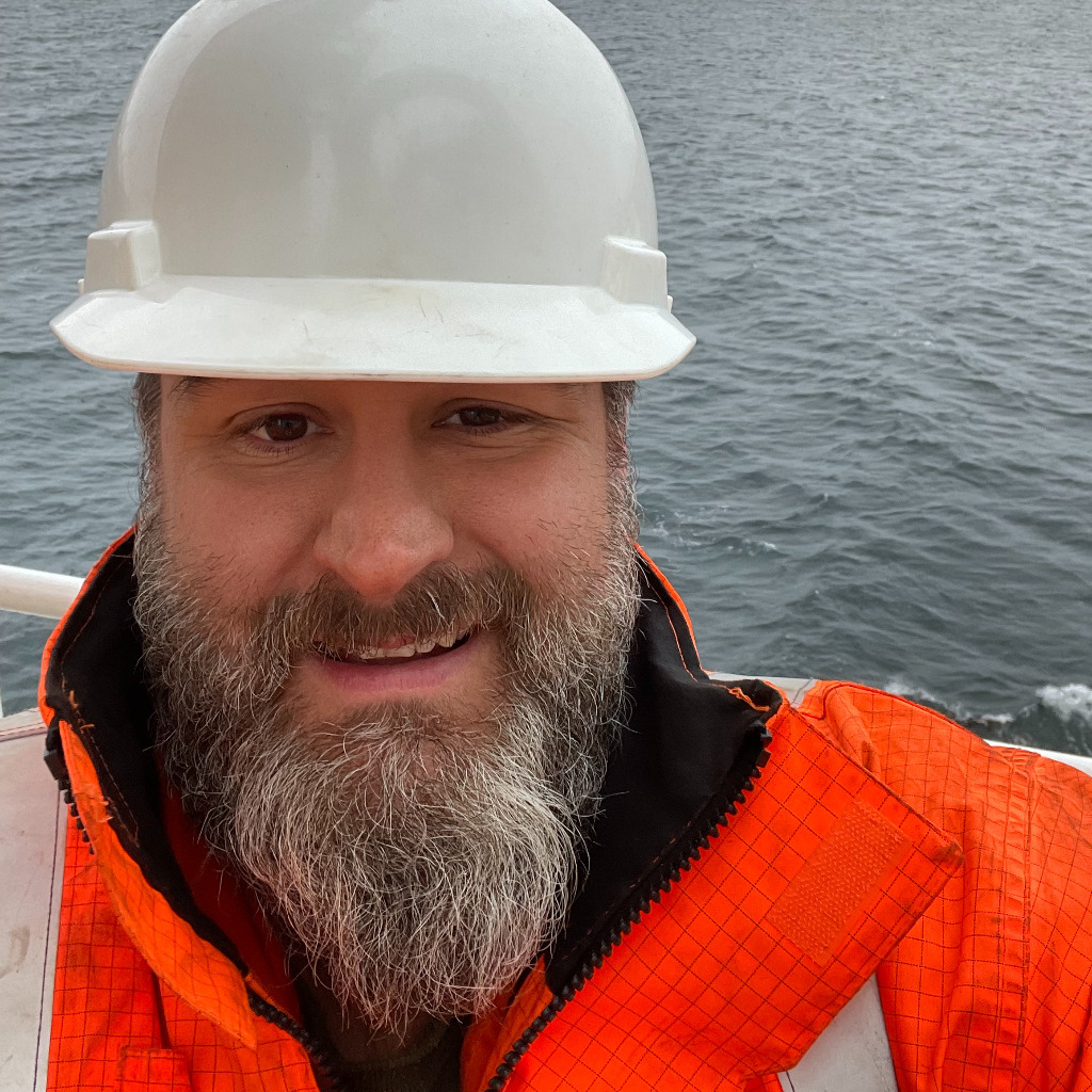 Colin Bennett - ROV Supervisor - Freelancer | XING