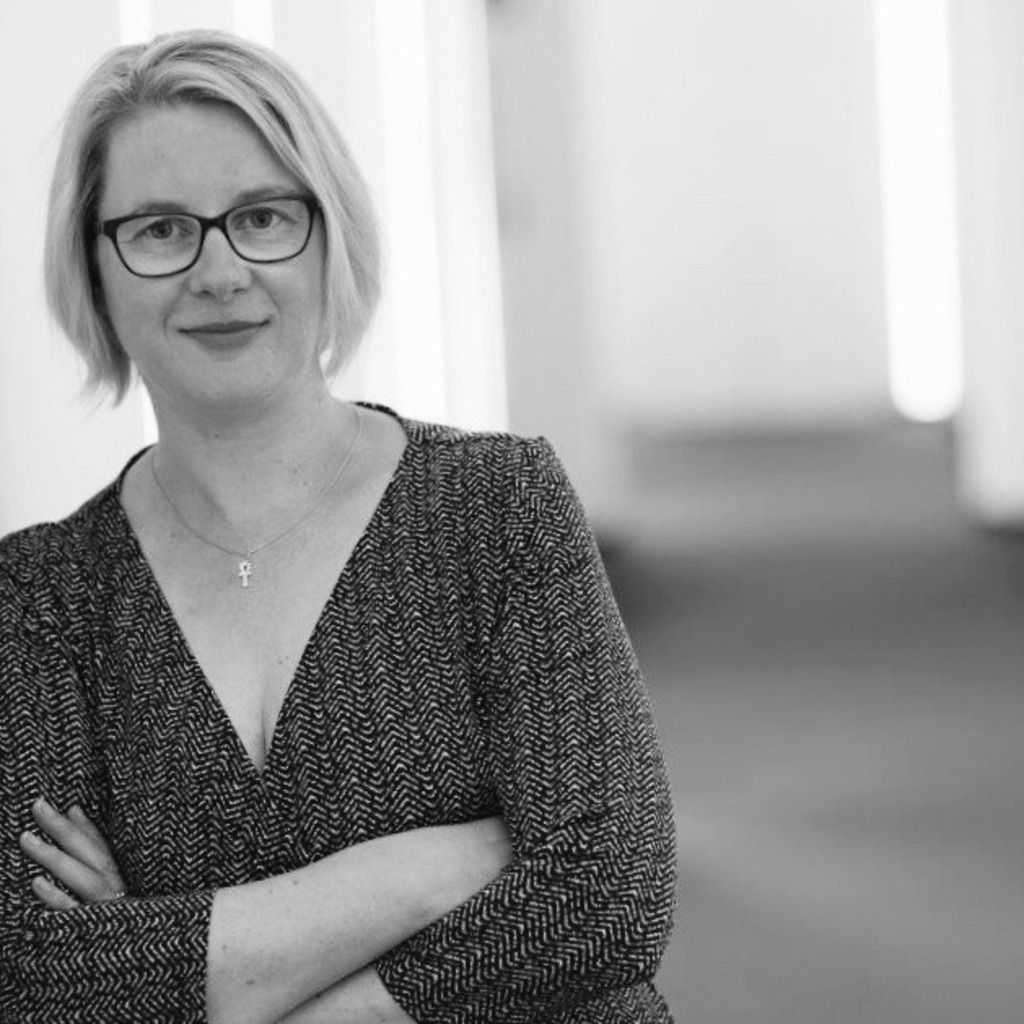 Cindy Maria Auge - Seniorfondsbuchhalterin - Commerz Real Investmentgesellschaft mbH | XING