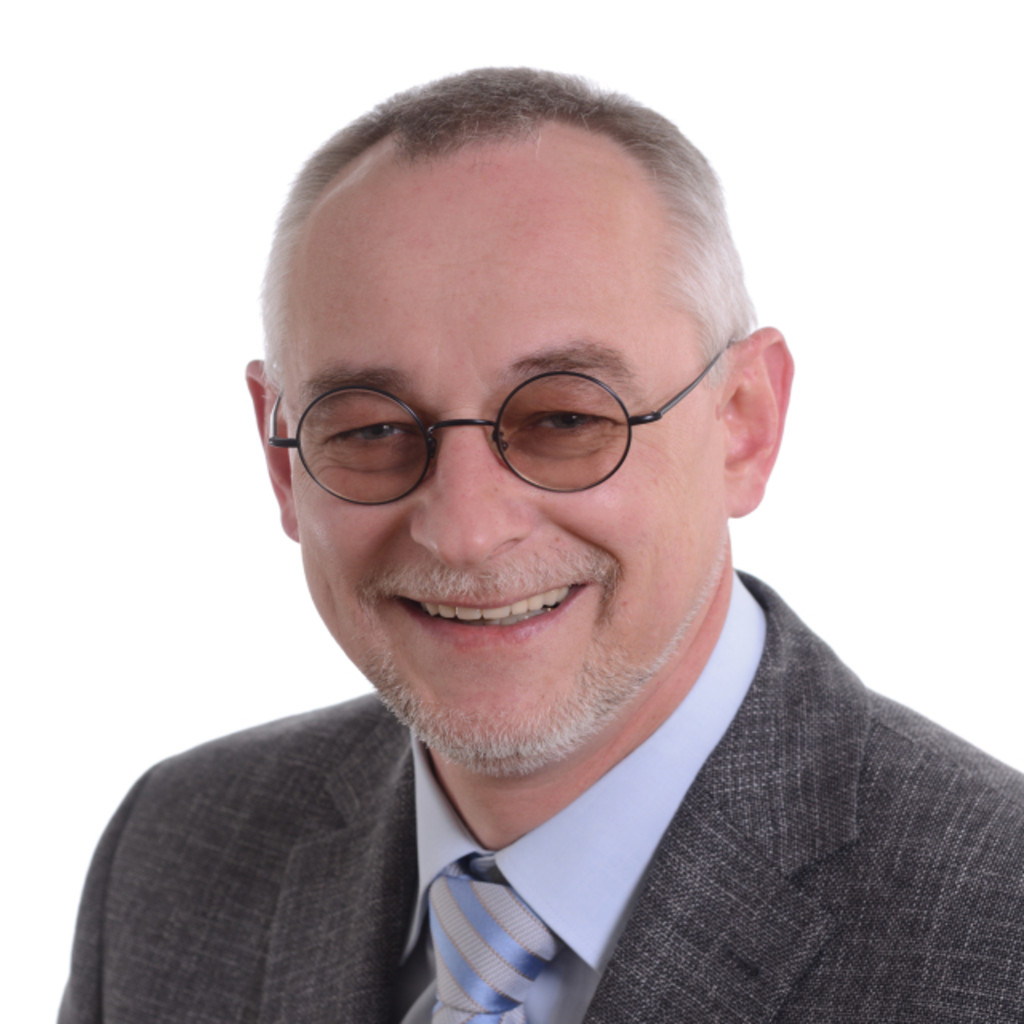 Robert Losch - Leiter Produktentwicklung Bordnetze Daimler AG - Nexans ...