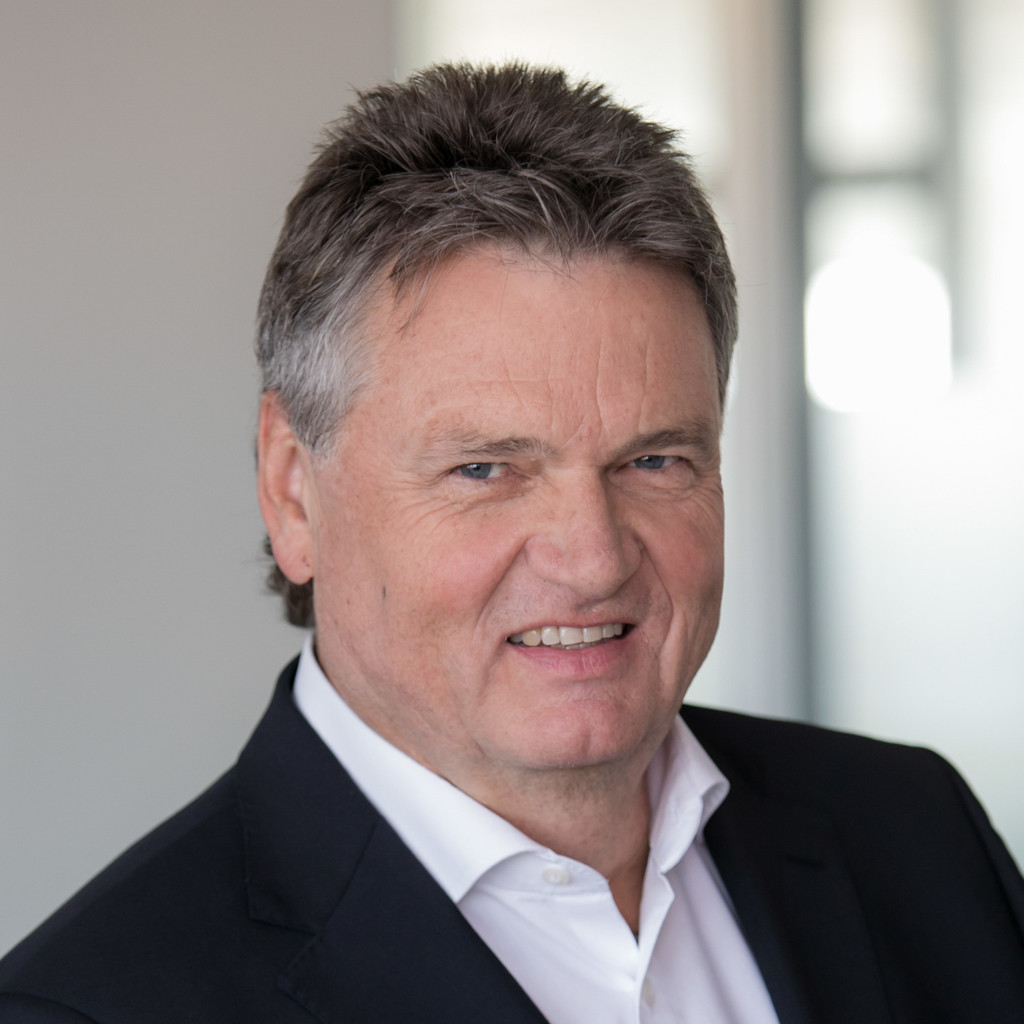 Michael Schneider - Partner - Xenium AG | XING