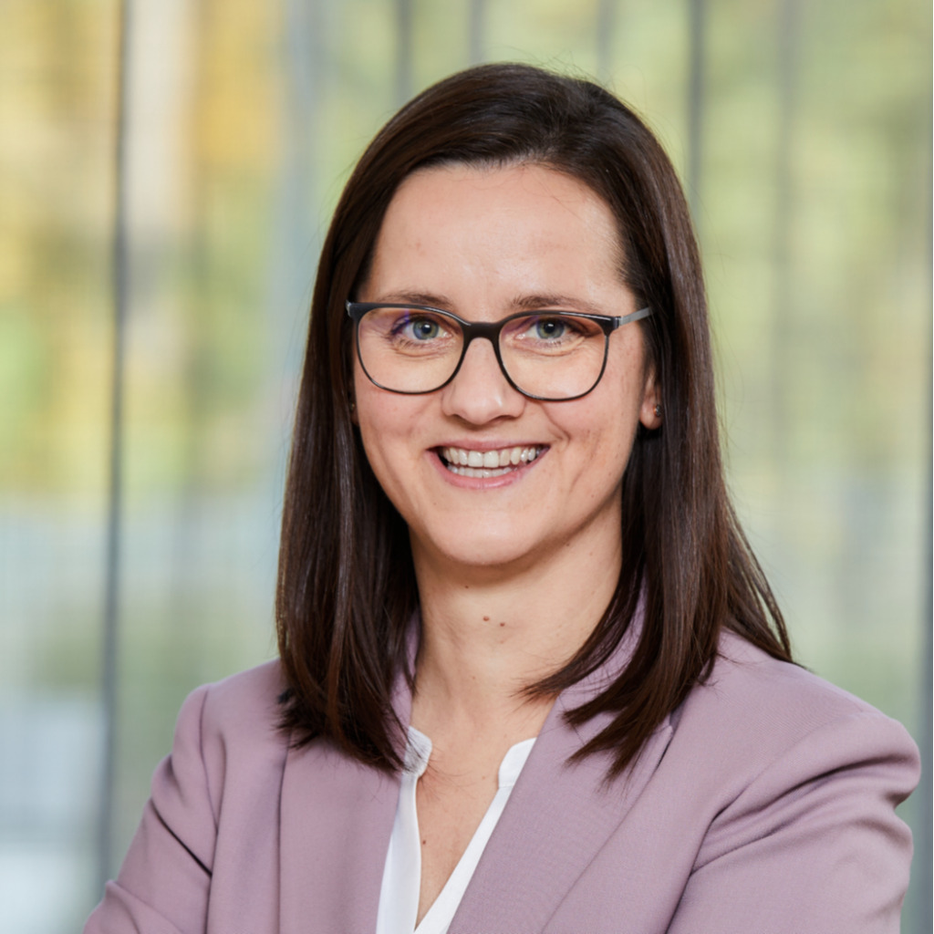 Stephanie Runge - Key Account Manager - Diamant Software GmbH | XING