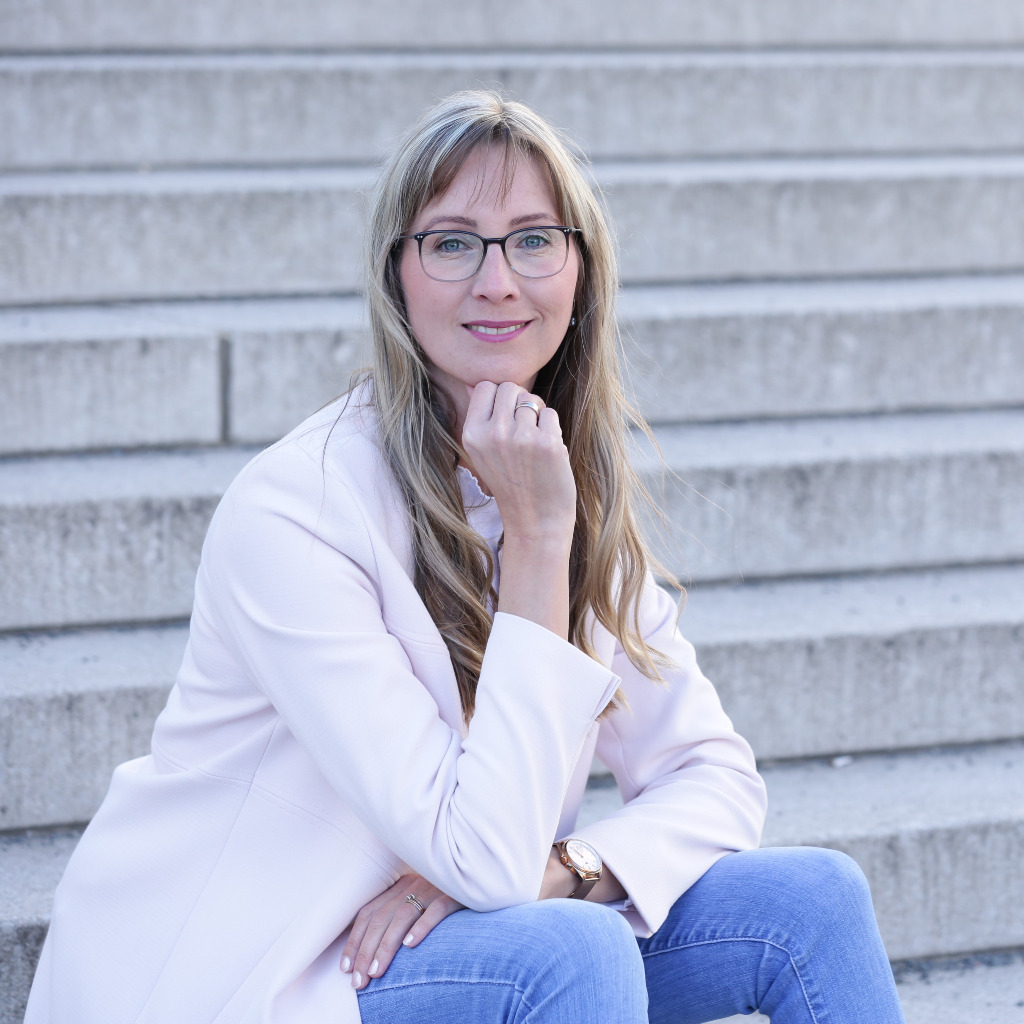 Christine Jacob - Expertin für BAUFINANZIERUNG & IMMOBILIEN - Christine ...