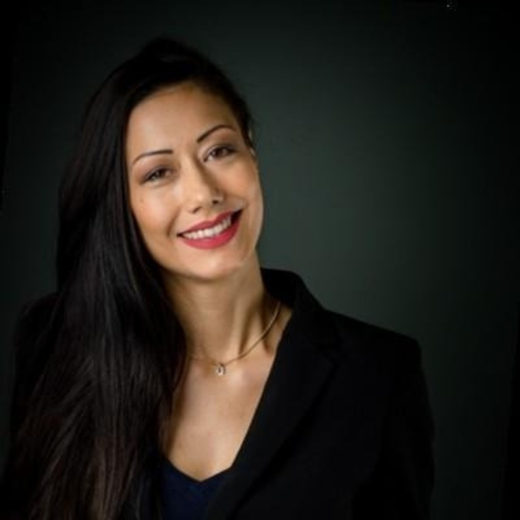 Angela Fernandez - Senior Digital Project Manager - Hoy AG | XING