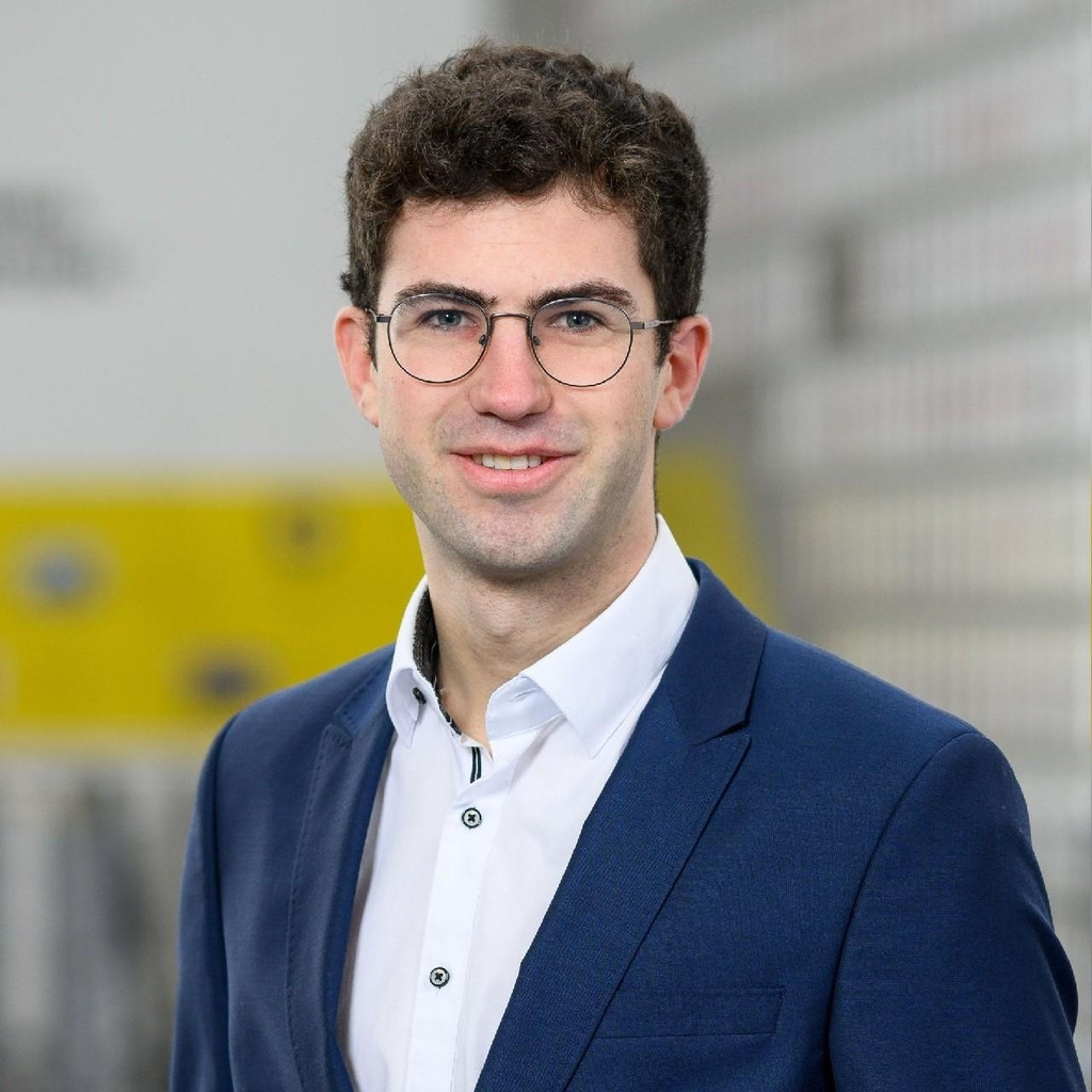 Christopher Haas - Werkstudent Controlling Governance - Alfred Kärcher ...