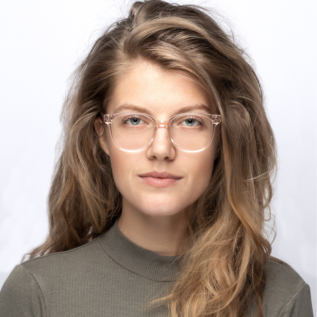 Pia Sander - Junior Consultant - hy - the Axel Springer Consulting ...