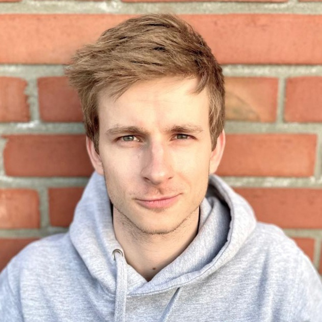 Lukas Oberbeck - Principal Engineer - ExpressGroup GmbH | XING