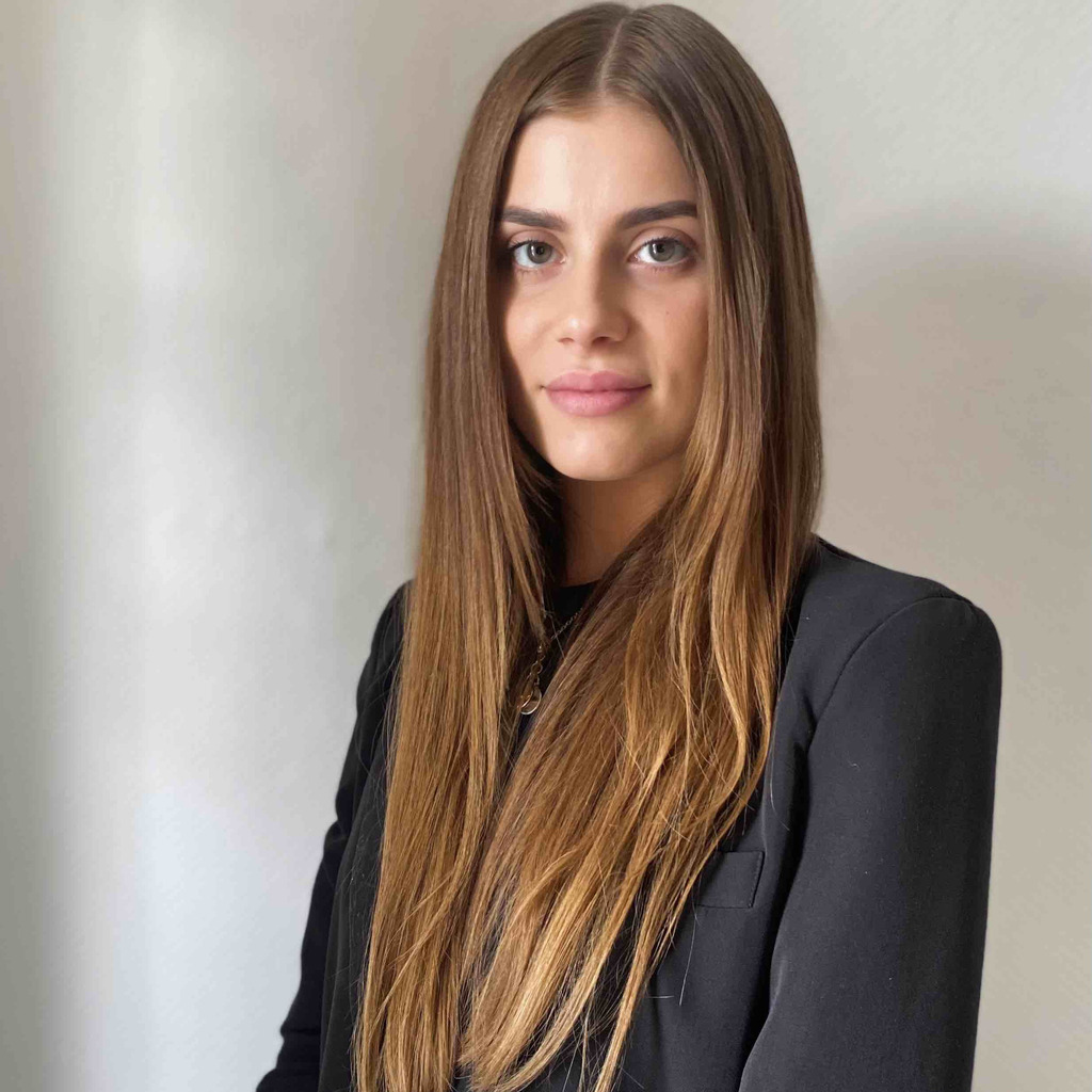 Laura Horstkemper - Verwaltungsangestellte - Studieninstitut Westfalen ...