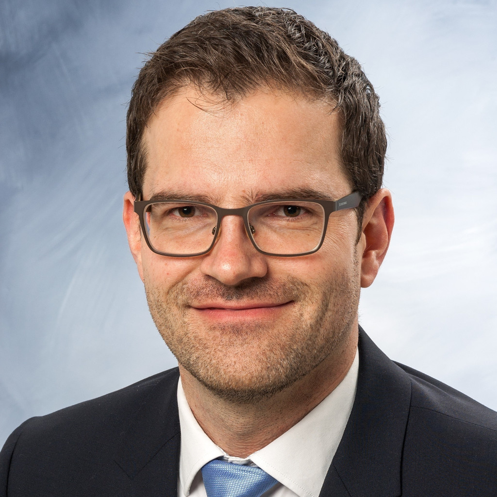 Daniel Hofmann - Unterabteilungsleiter Komponentenprüffeld E-Traktion/elekt.Bauteile/Abgaslabor ...