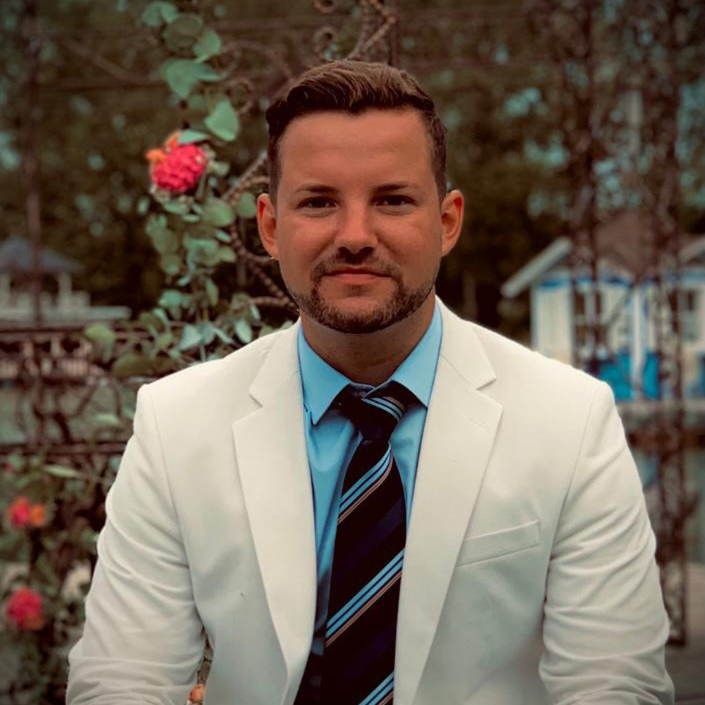 Ing. Philipp J. Heissenberger - Senior Sales Engineer - Keyence ...