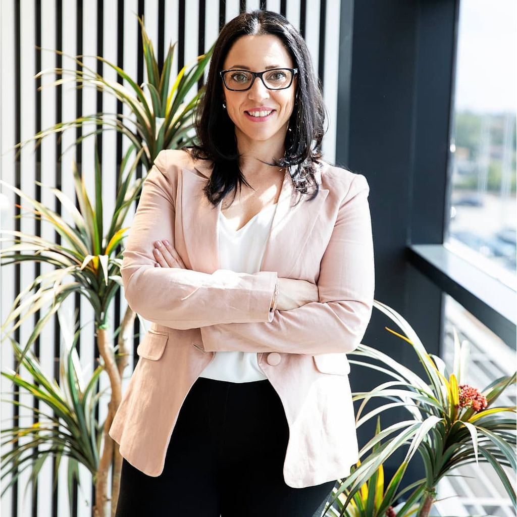 Nicky Vipond - Senior Investment Advisor - Edward Jones Investments | XING