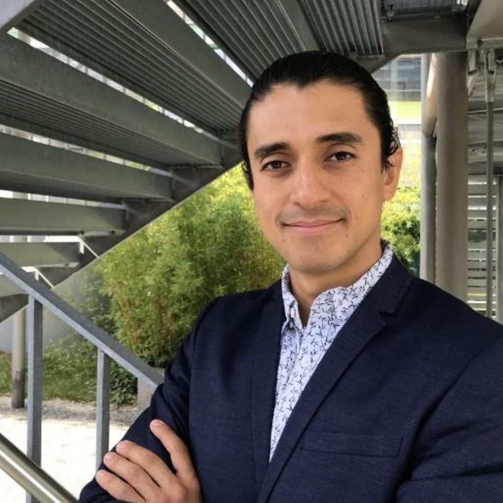 Camilo Colorado - Retail and Consumer Management Master Degree ...