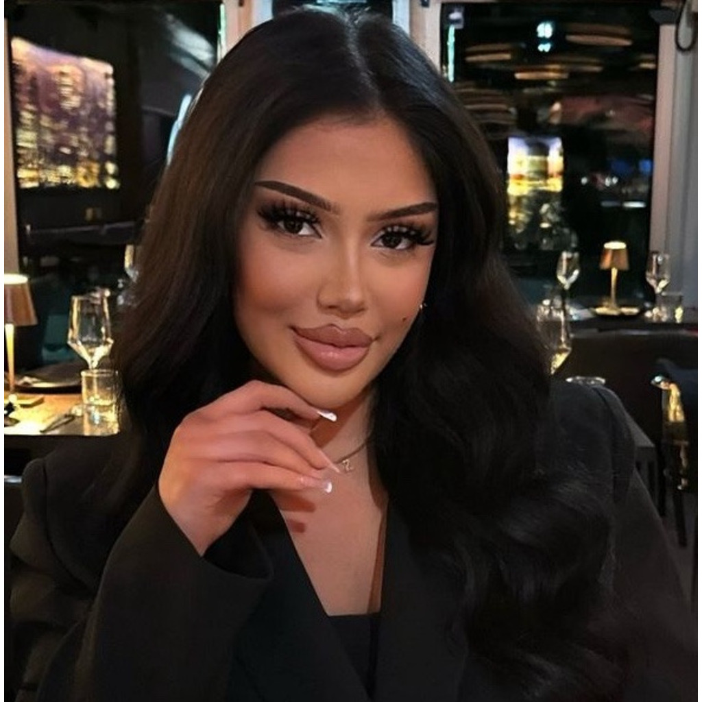 Beyza Özdilek - Wimpernstylistin - Beyza Özdilek | XING