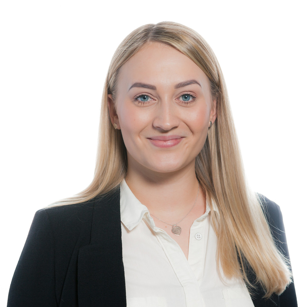 Isabelle Scherzer - Marketing Manager - Autohaus Marnet GmbH & Co. KG ...