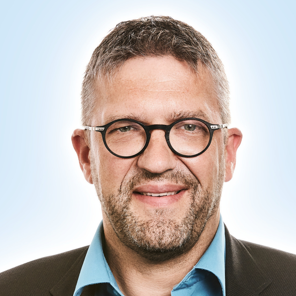 Thomas Behringer - Abteilungsleiter Rettungsfachpersonal/HEMS-TC - DRF ...