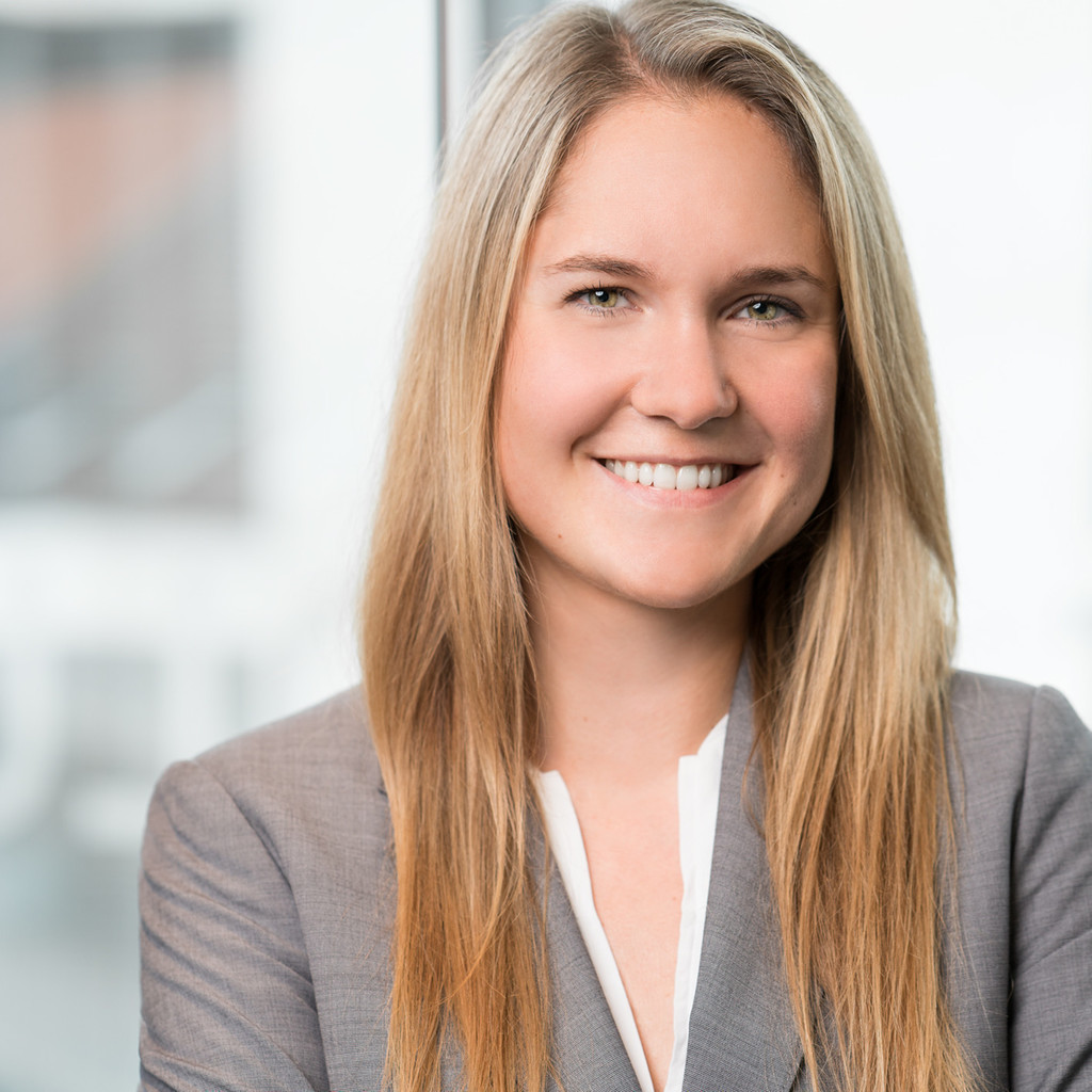 Christine Fetzer's Instagram, Twitter & Facebook on IDCrawl