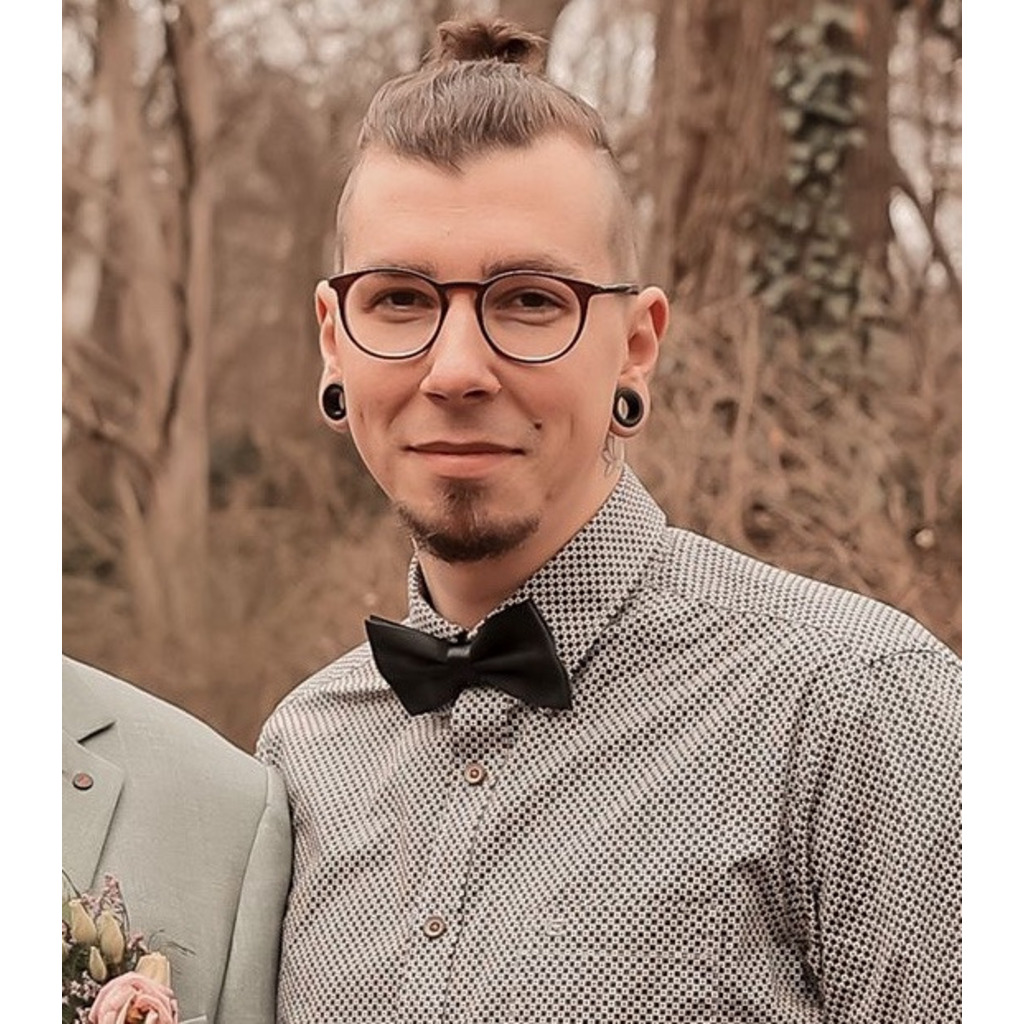 Nico Walter - Bausatzfertigung - Eberspächer Gruppe GmbH & Co. KG | XING