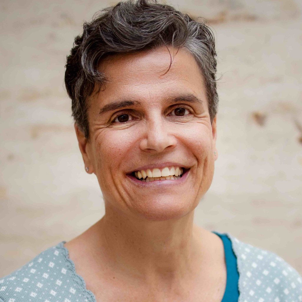 Anja Müller - Referentin Kommunikation und Öffentlichkeitsarbeit - TGE ...