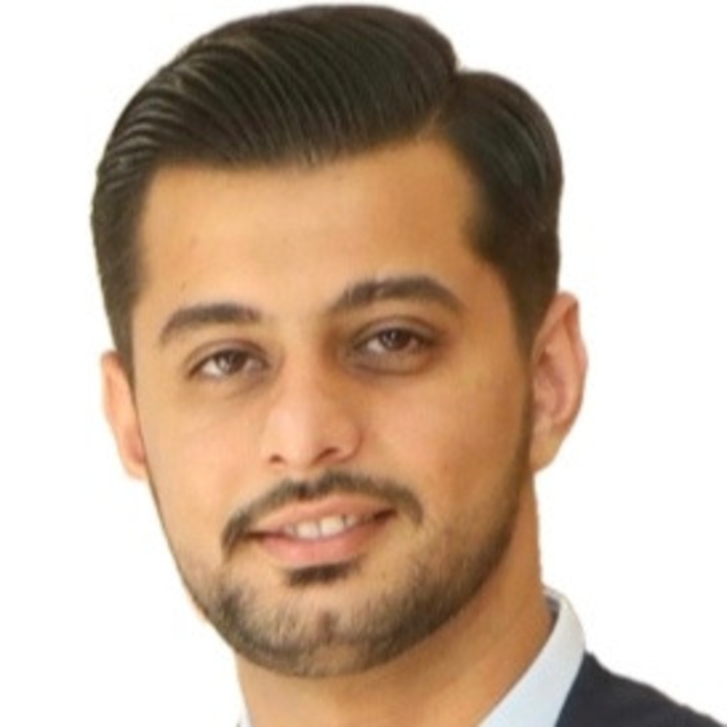 Zeeshan Minhas - Head of Product Portfolio - Digital Charging Solutions GmbH | XING
