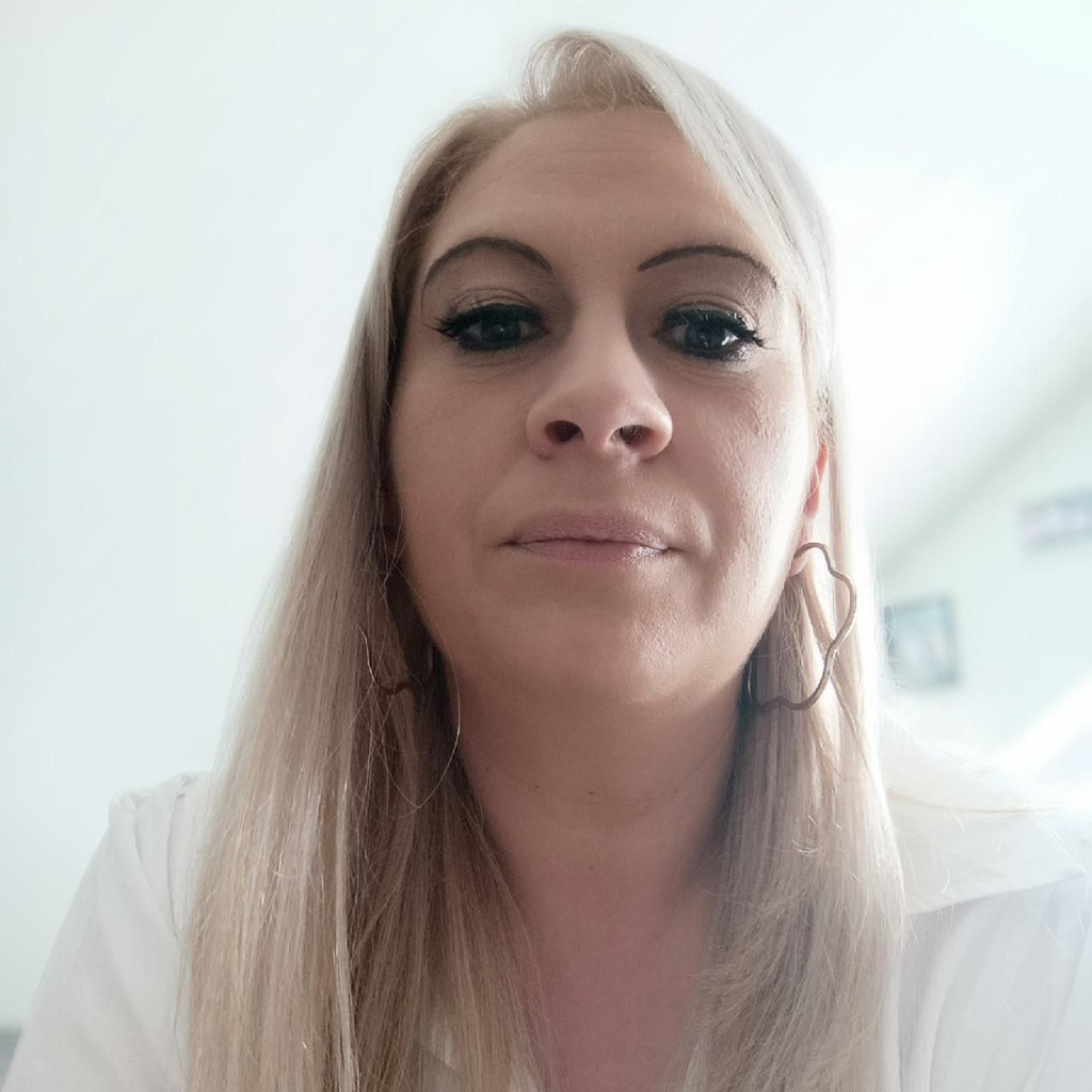 Janine Pitz - Kreditberater - Sparkasse MagdeBurg | XING