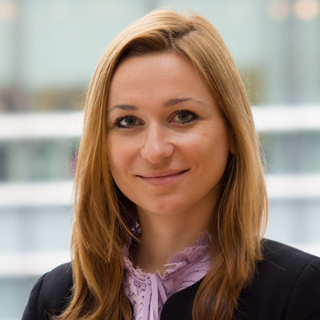 Maria Joite - Investment Banking Associate - J.P. Morgan | XING