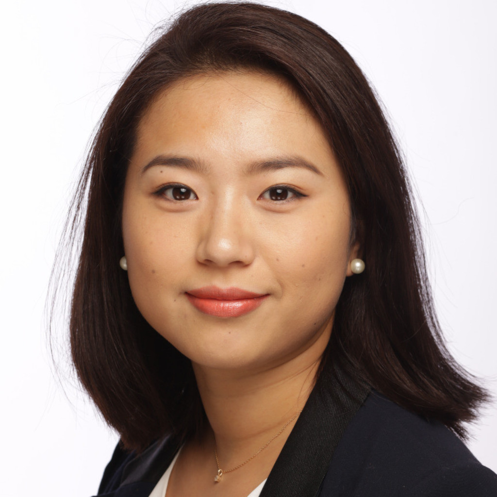 Weiwei Qi - Customer Solutions Manager - Maersk Deutschland A/S & Co ...