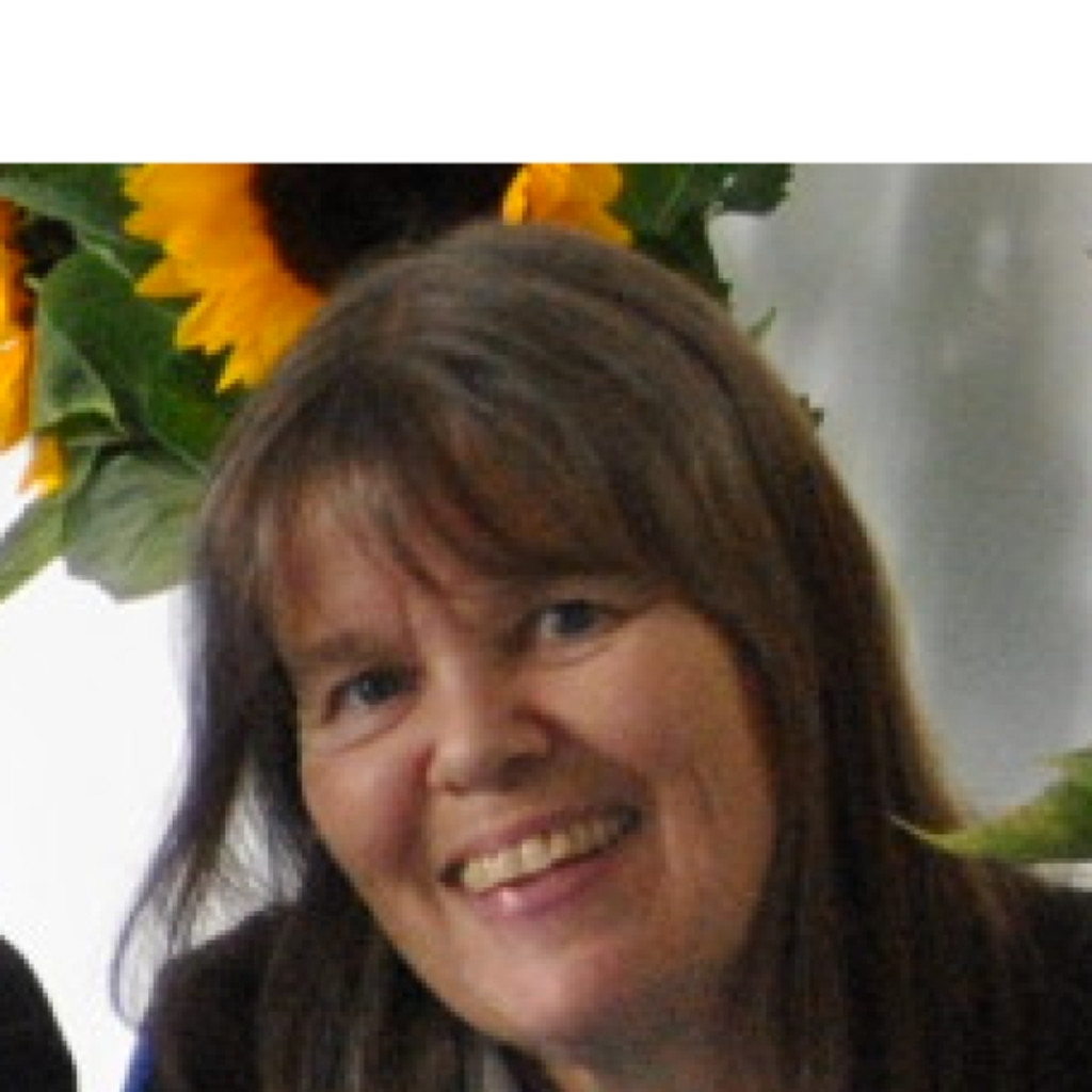 Rowena Cook-Lau - Rentner - Keine | XING