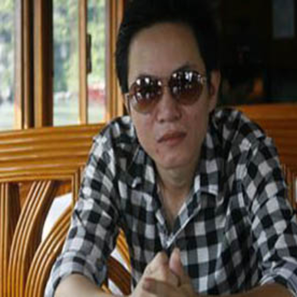 Dr. Đinh Hoàng Long - Chief Executive Officer (CEO) - DAVITRANS | XING