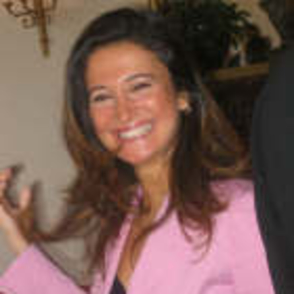 EBRU AKKAYA - INTERNATIONAL COMMERCIAL DELEGATE - YVES SAINT LAURENT ...