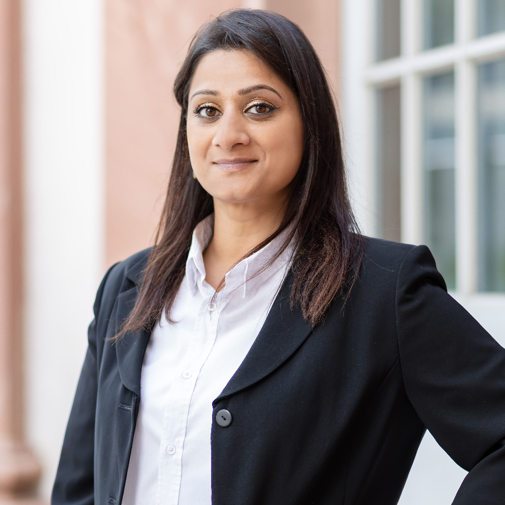 Aisha Butt - Vetriebsmitarbeiterin - Postbank Immobilien GmbH - Der ...