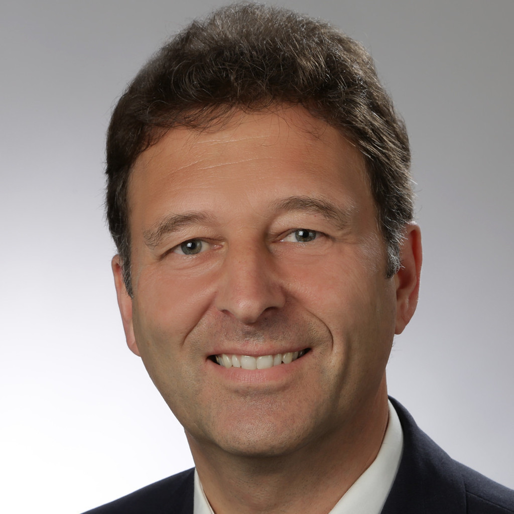 Josef Hohenester - Bereichsleiter Altersversorgung - E.ON Business ...